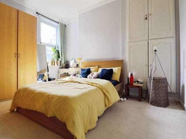 1 Bedroom Flat
