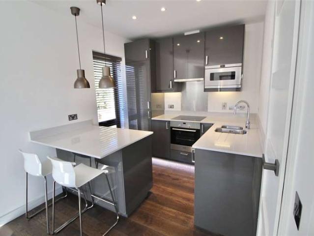 1 Bedroom Flat