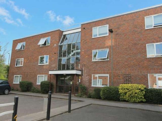 1 Bedroom Flat