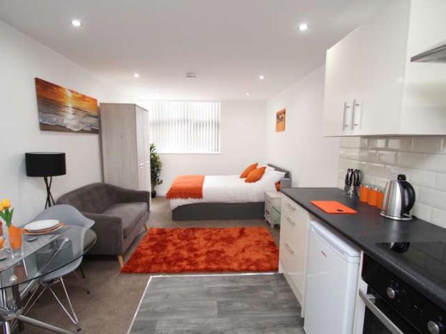 1 Bedroom Flat