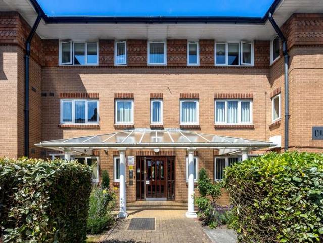 1 Bedroom Flat