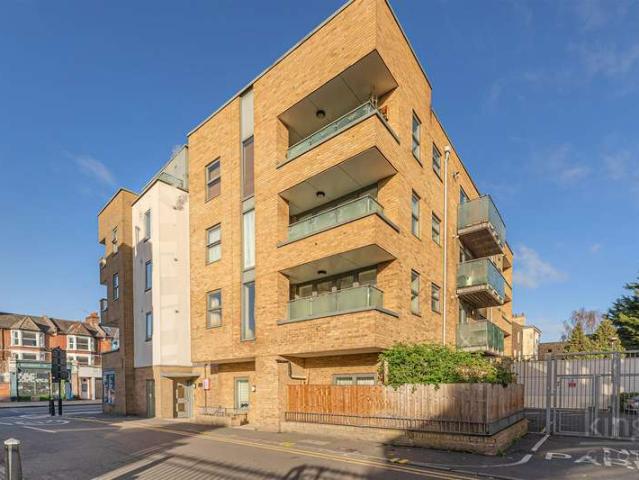 1 Bedroom Flat