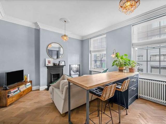 1 Bedroom Flat