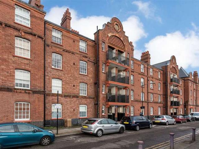 1 Bedroom Flat