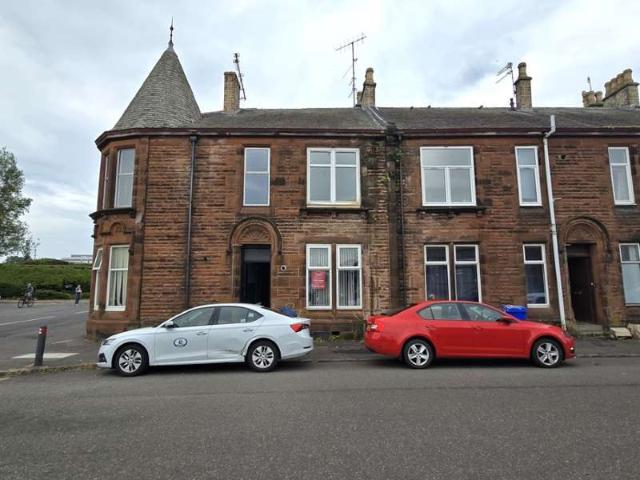 1 Bedroom Flat