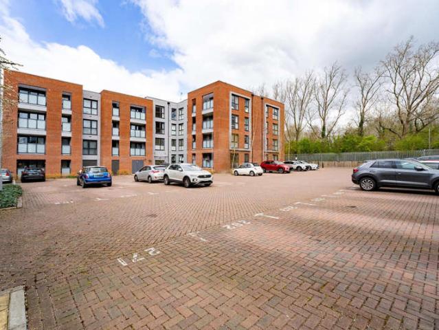 1 Bedroom Flat