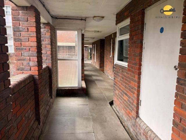 1 Bedroom Flat