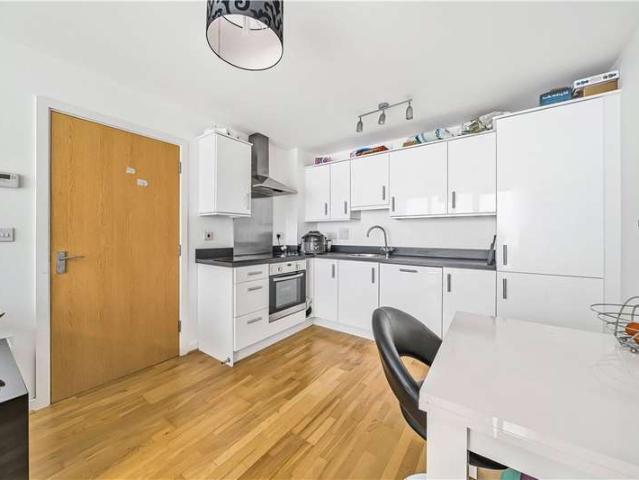 1 Bedroom Flat