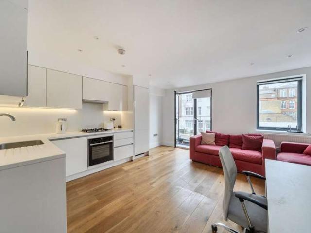 1 Bedroom Flat