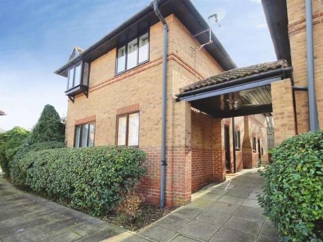 1 Bedroom Flat