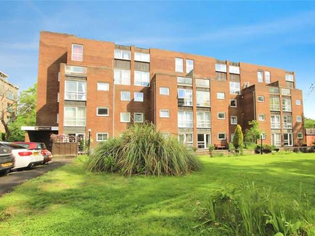 1 Bedroom Flat