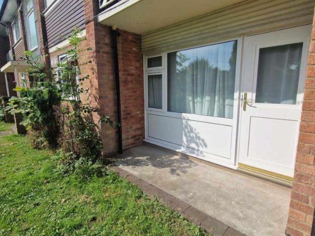 1 Bedroom Flat