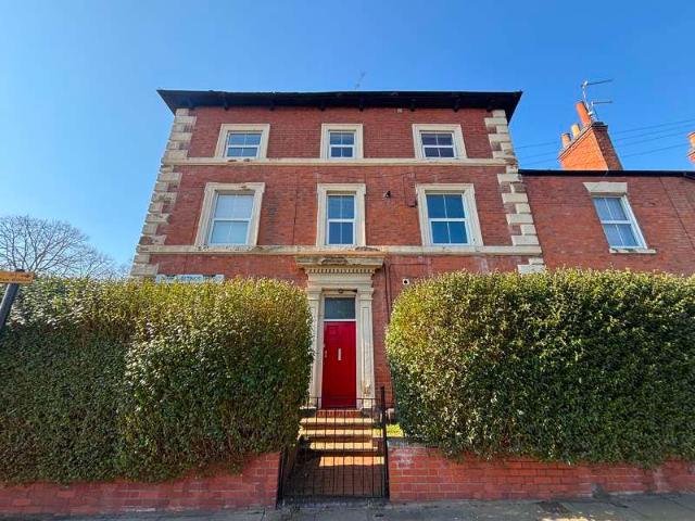 1 Bedroom Flat