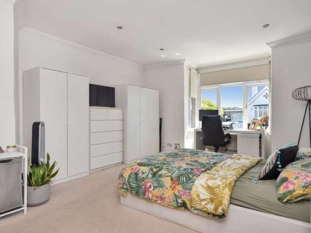 1 Bedroom Flat