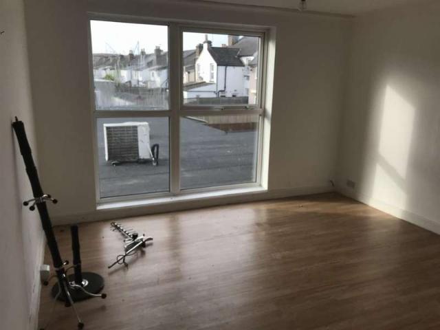 1 Bedroom Flat