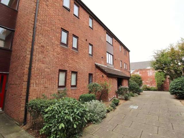 1 Bedroom Flat