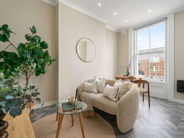 1 Bedroom Flat