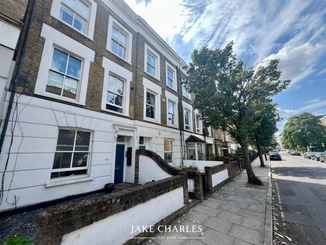 1 Bedroom Flat