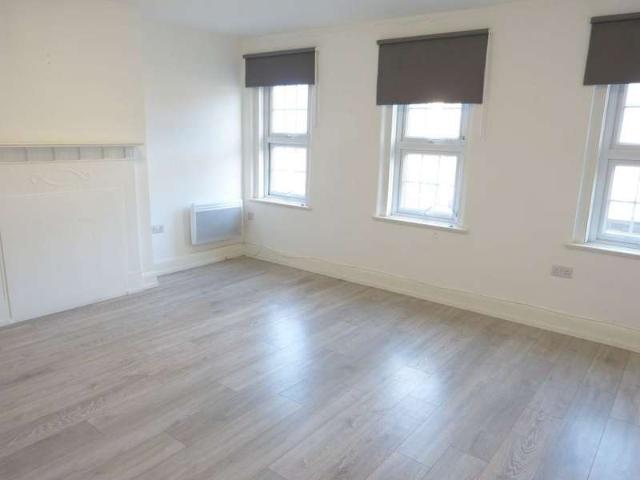 1 Bedroom Flat