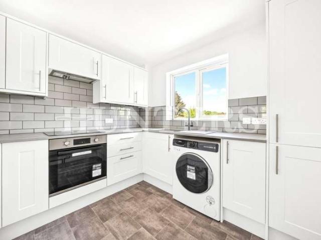 1 Bedroom Flat