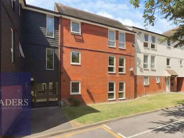 1 Bedroom Flat