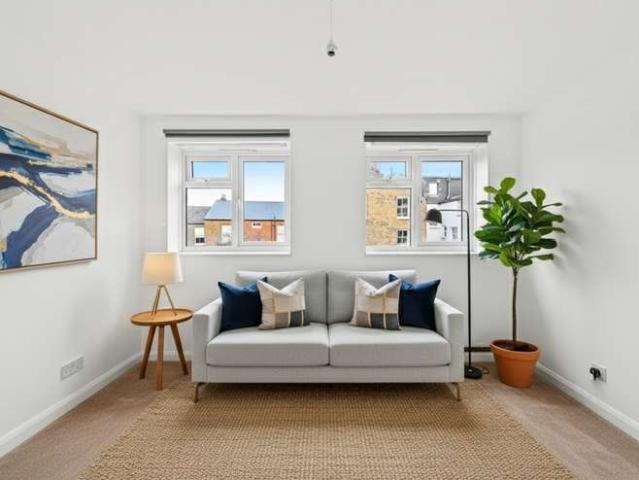 1 Bedroom Flat