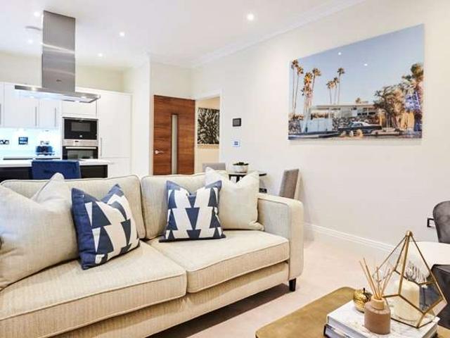 1 Bedroom Flat
