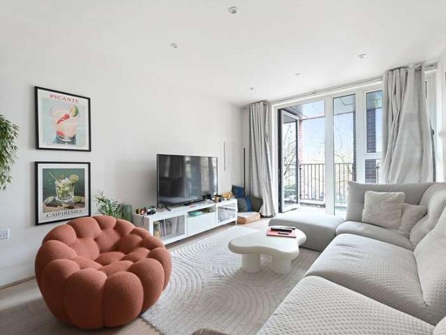 1 Bedroom Flat