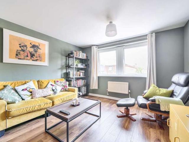 1 Bedroom Flat