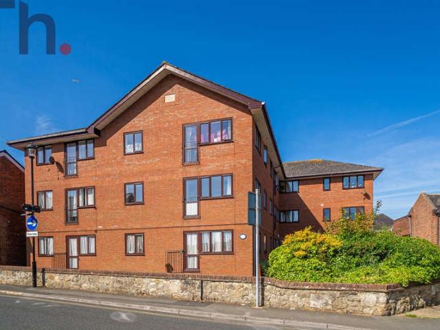 1 Bedroom Flat