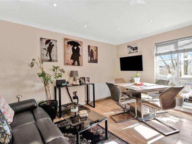 1 Bedroom Flat