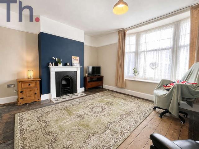 1 Bedroom Flat