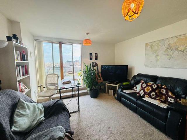 1 Bedroom Flat