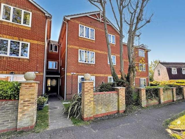 1 Bedroom Flat