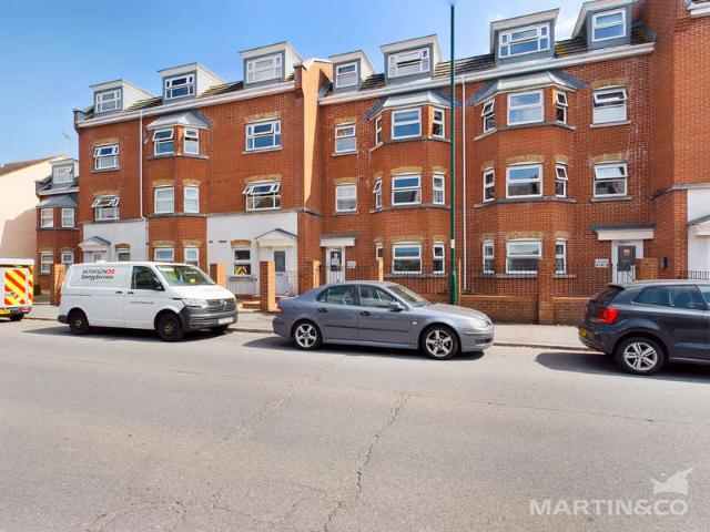 1 Bedroom Flat
