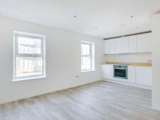 1 Bedroom Flat
