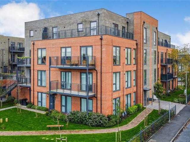 1 Bedroom Flat