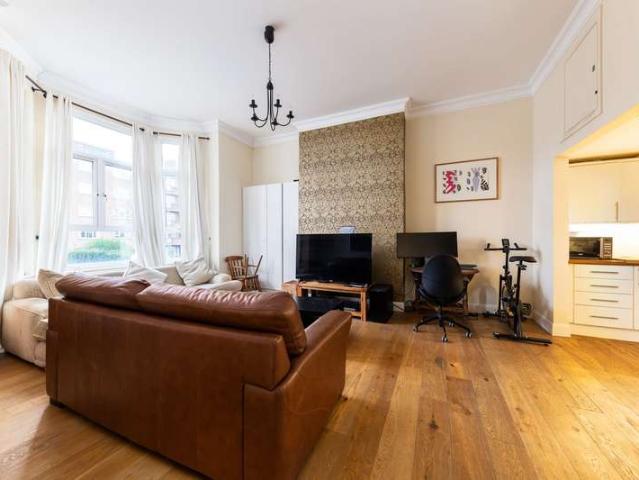 1 Bedroom Flat