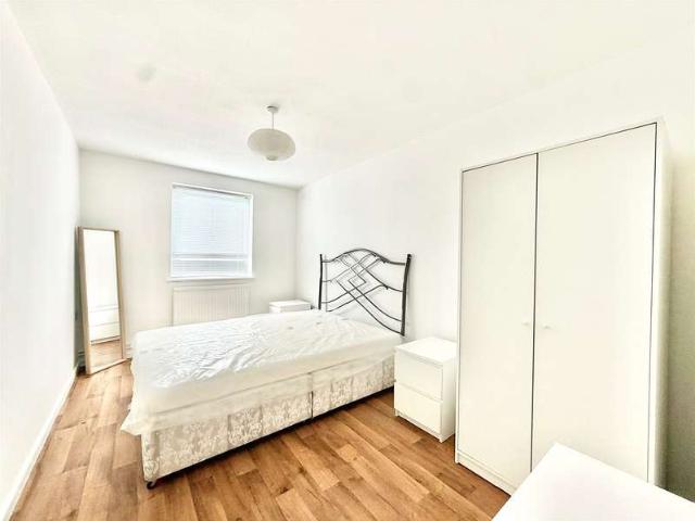 1 Bedroom Flat