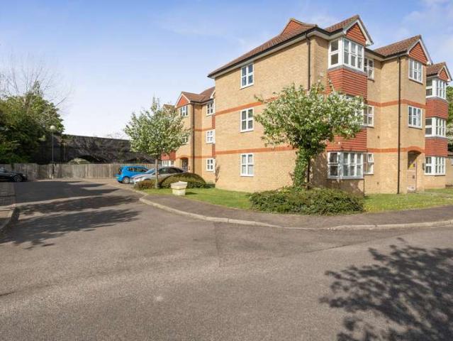 1 Bedroom Flat