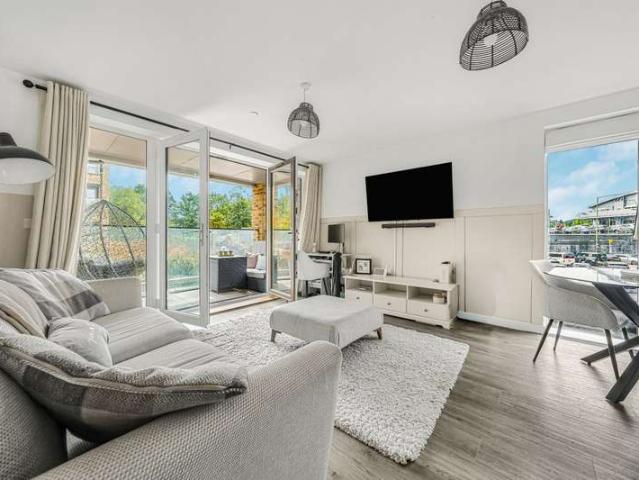 1 Bedroom Flat