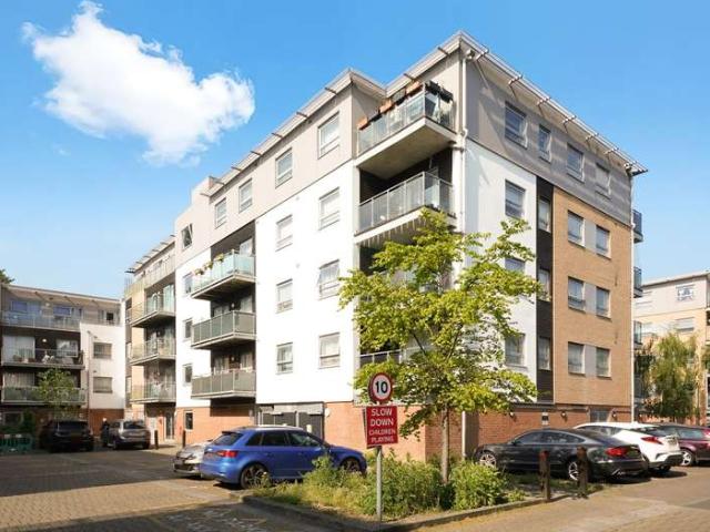 1 Bedroom Flat