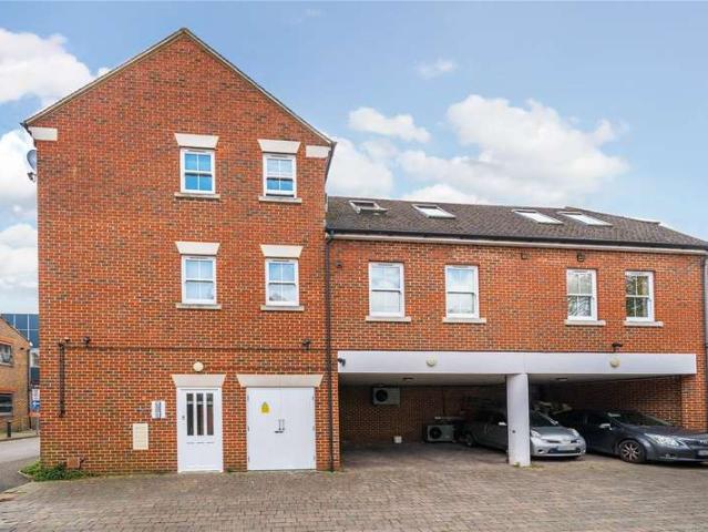 1 Bedroom Flat