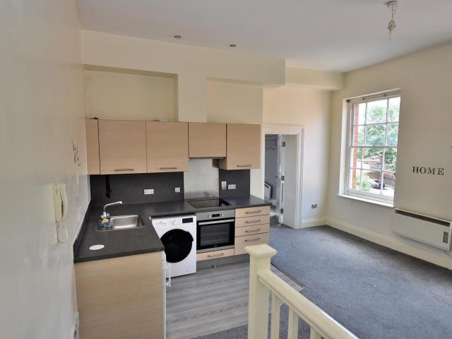 1 Bedroom Flat