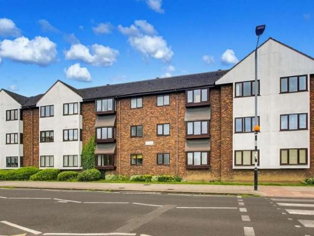 1 Bedroom Flat
