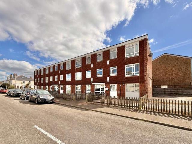 1 Bedroom Flat
