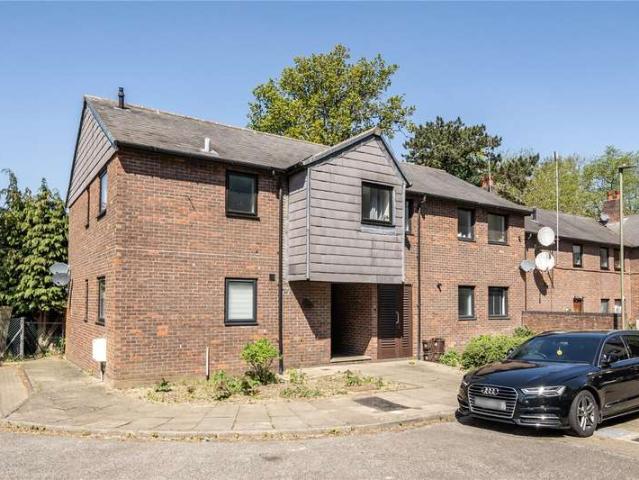 1 Bedroom Flat