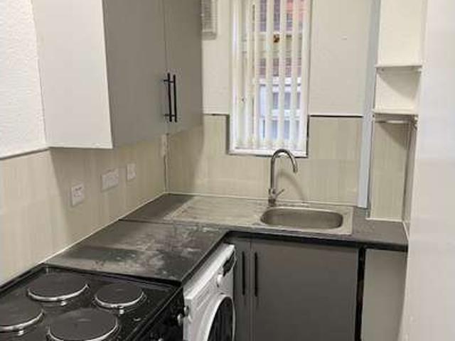 1 Bedroom Flat