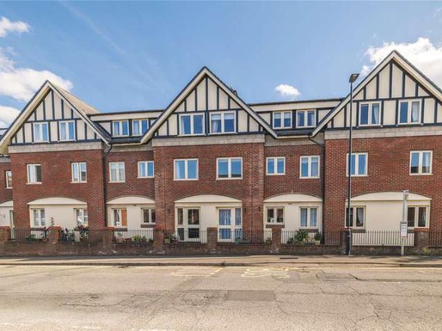 1 Bedroom Flat