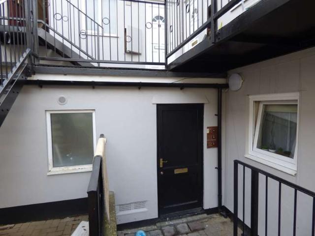 1 Bedroom Flat